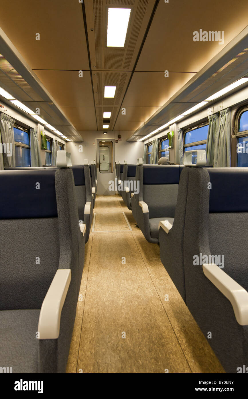 Train cabin hi-res stock photography and images - Alamy