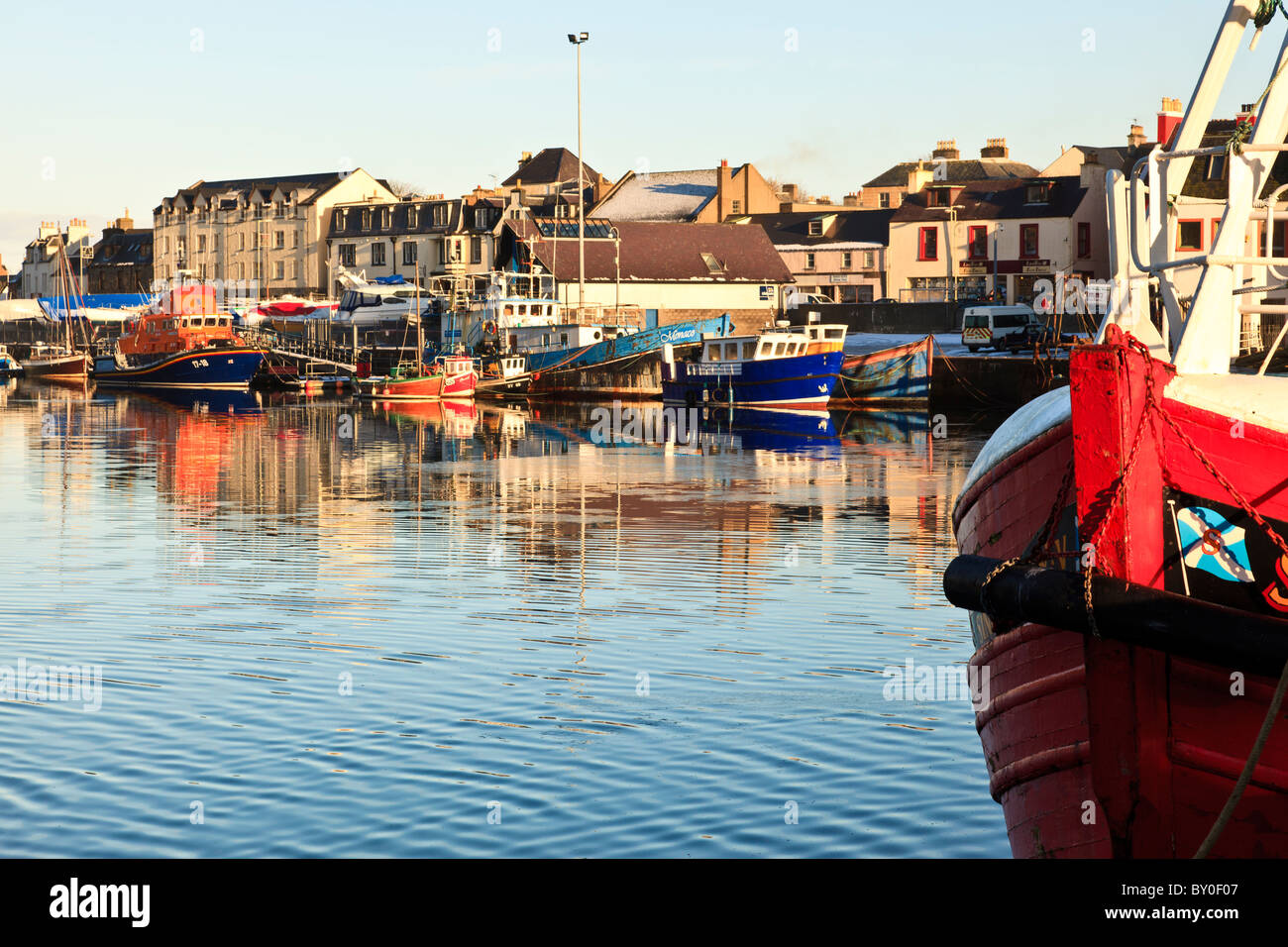 Stornoway harbor hi-res stock photography and images - Alamy