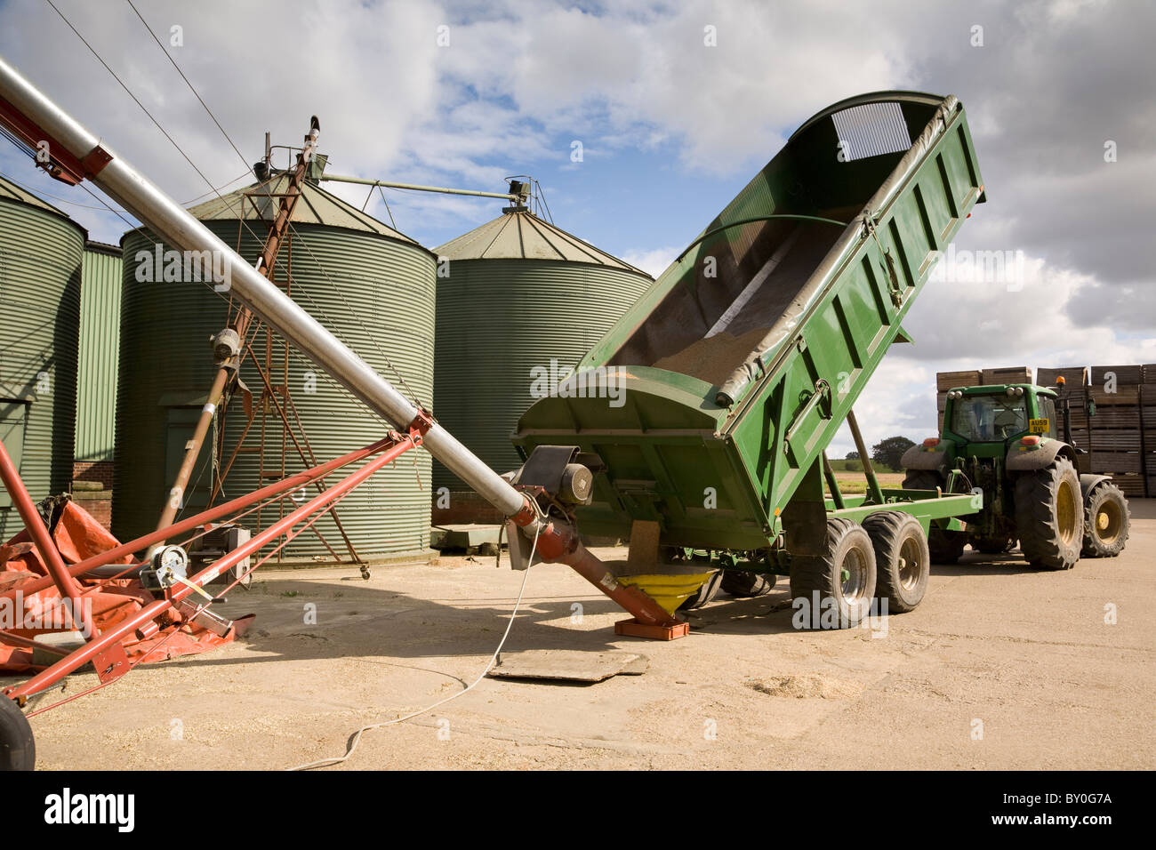 Dry dryer bin hi-res stock photography and images - Alamy