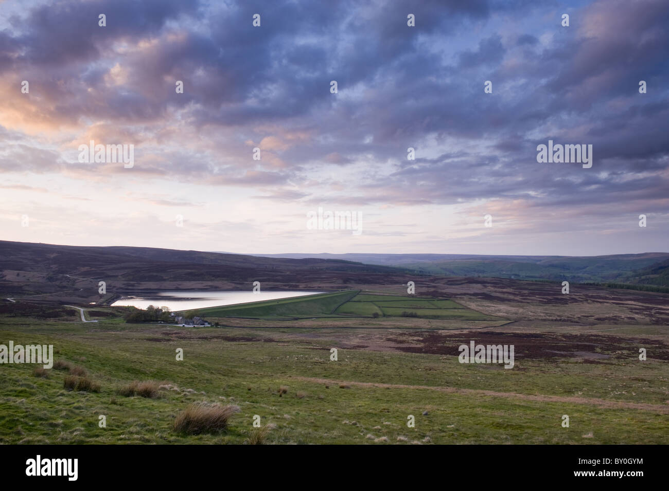 Barden Moor and Lower Barden Reservoir, Yorkshire Dales National Park ...