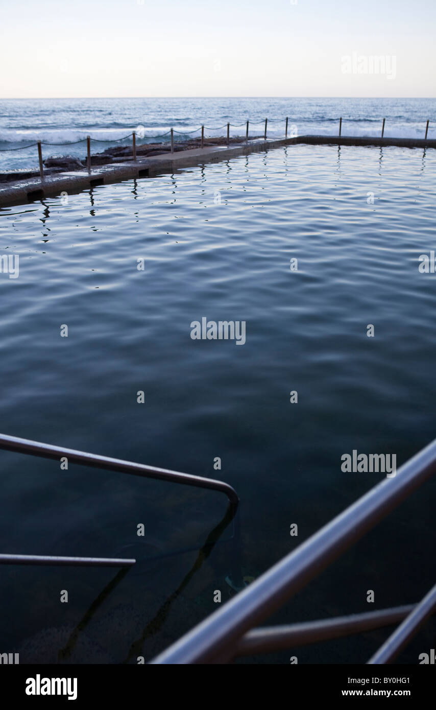 Avalon Pool, Avalon Beach, Norhern Beaches, Sydney, NSW, Australia ...