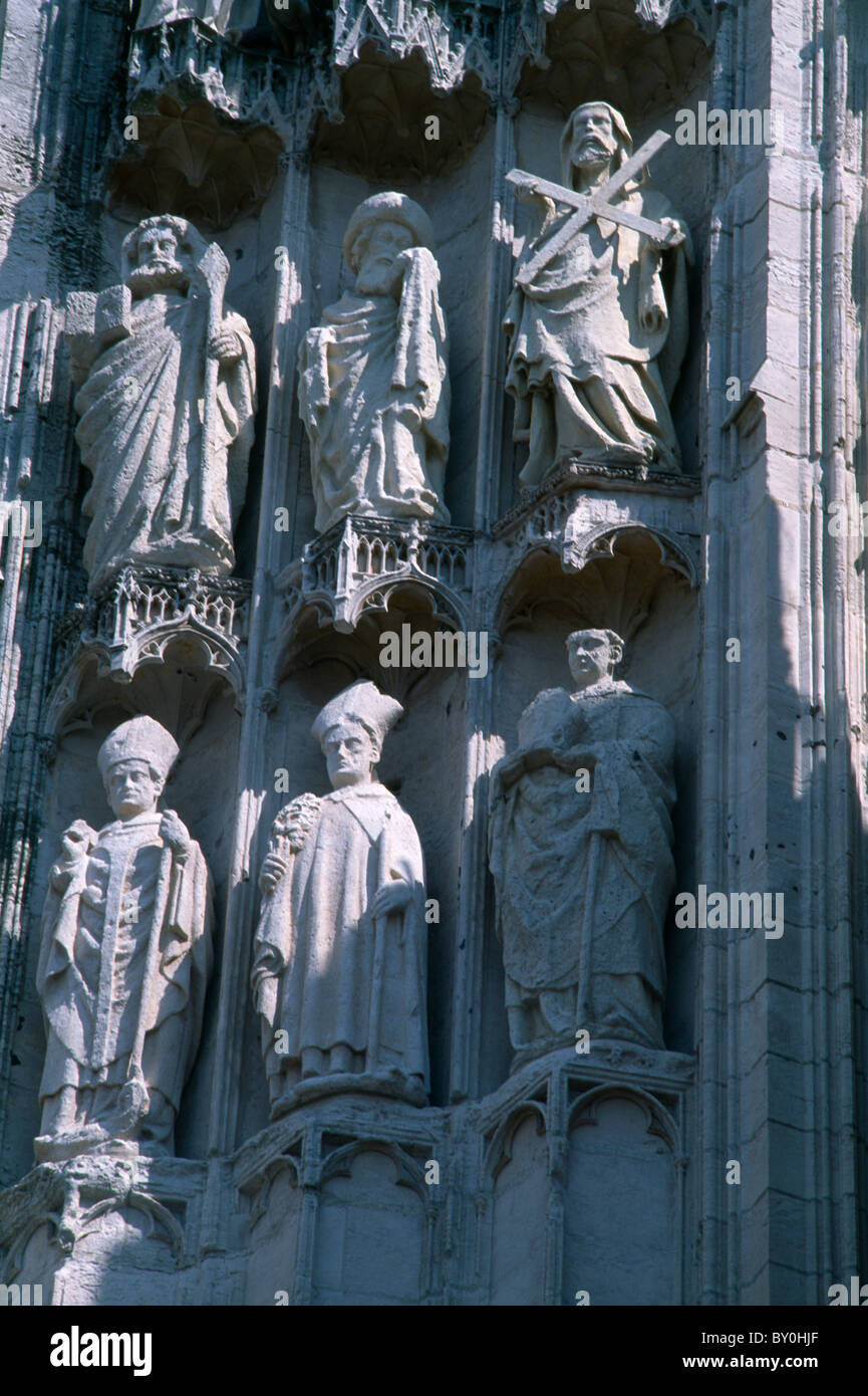 Rouen cathedral rouen statue hi-res stock photography and images - Alamy