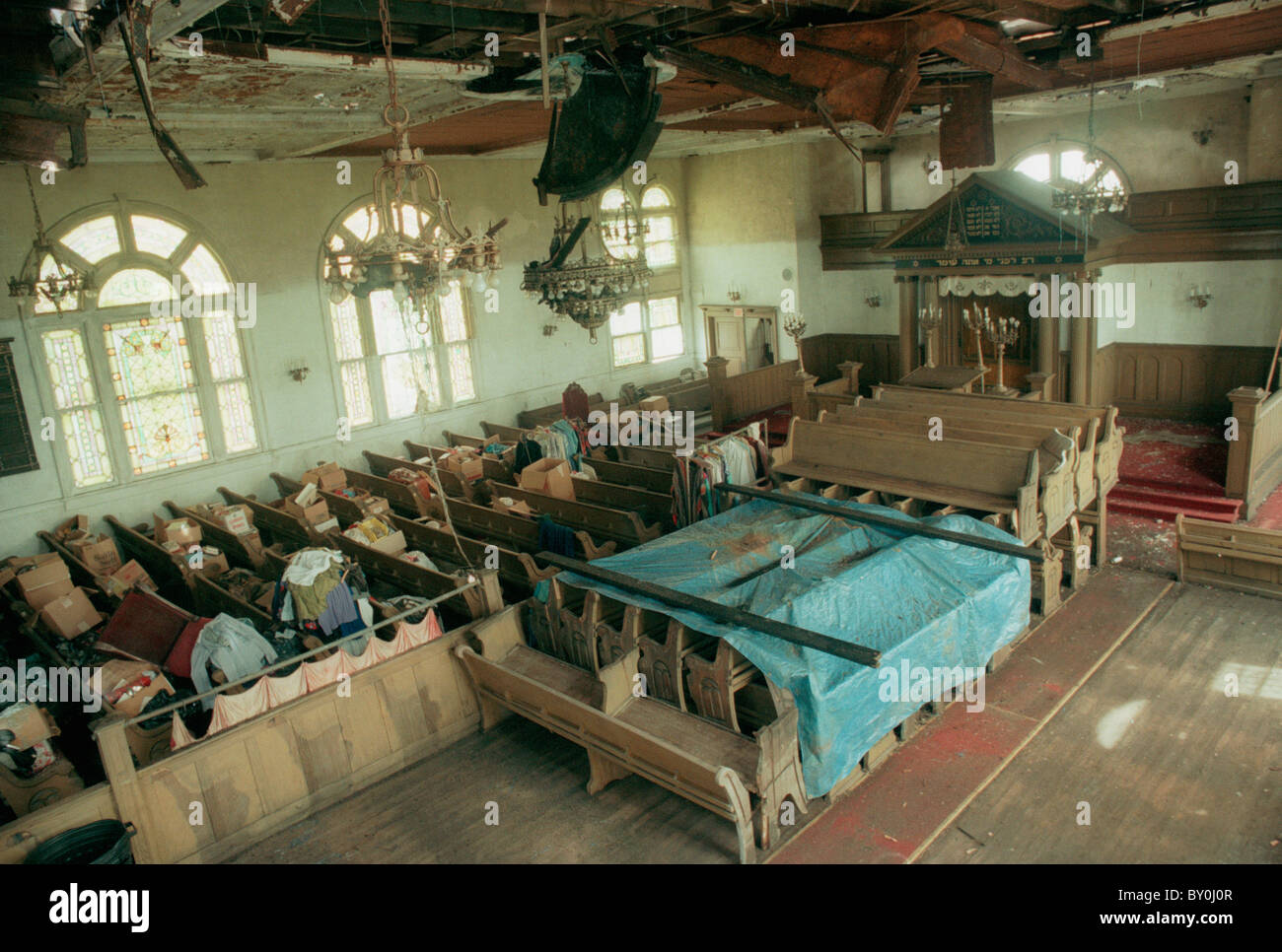 The Derech Emunah Synagogue in the Far Rockaway neighborhood of New ...