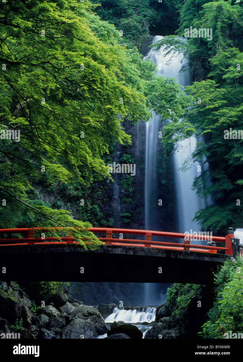 Minoh Waterfall and Takimi Bridge, Minoh, Osaka, Japan Stock Photo - Alamy