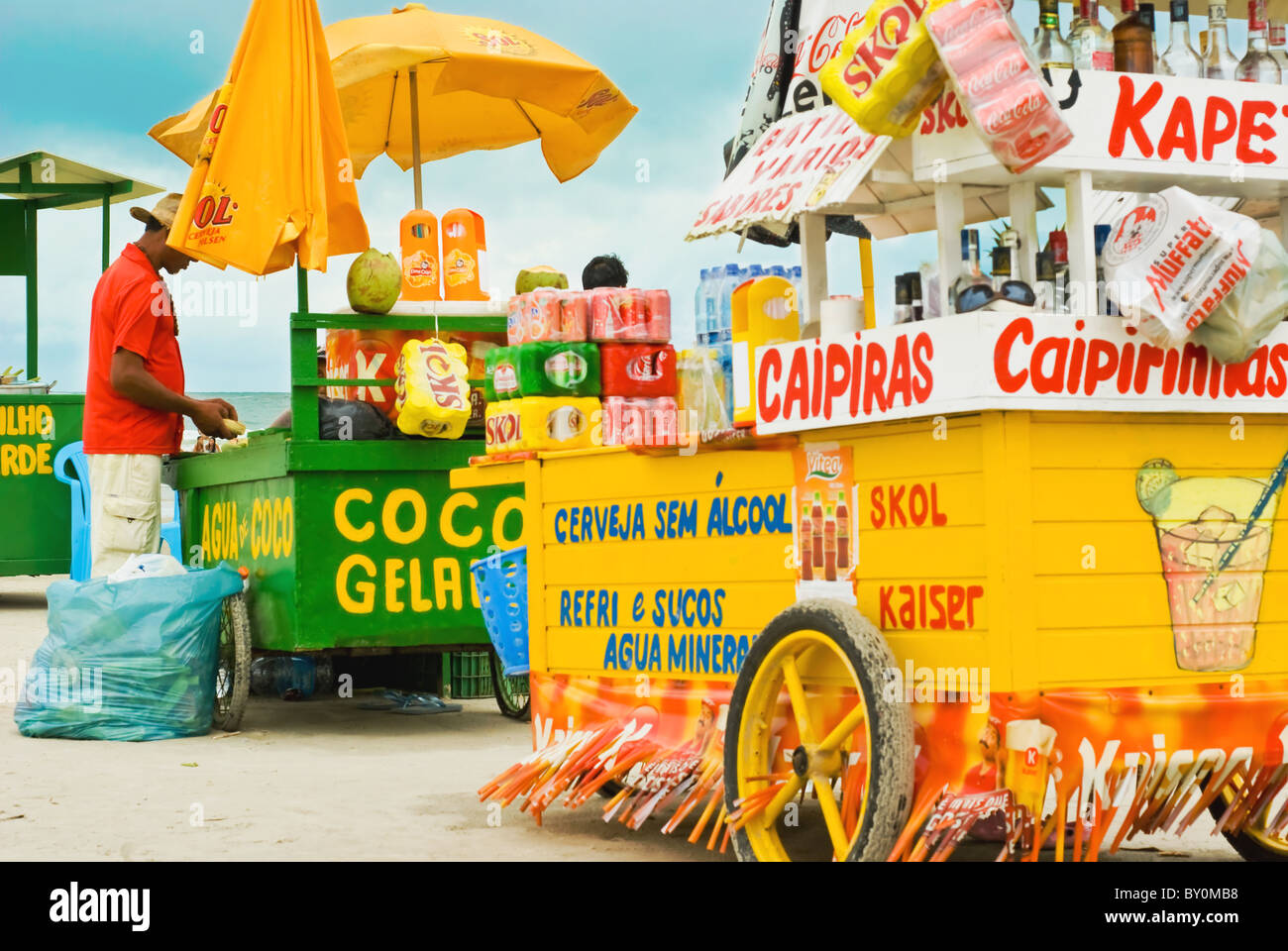 Beverages vendor hi-res stock photography and images - Alamy