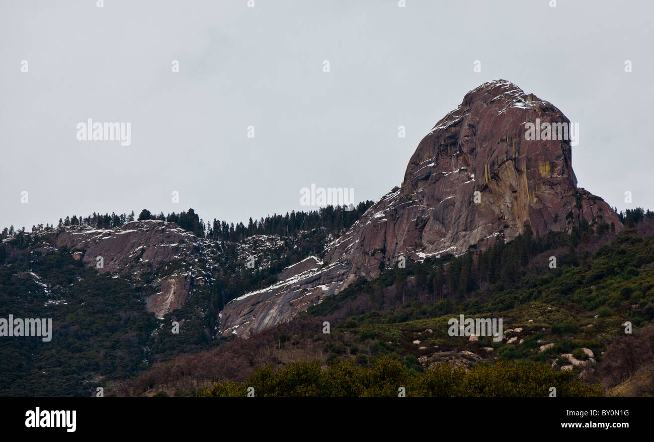 Great imposing rock looking down to Hospital Rock in the Sequoia ...