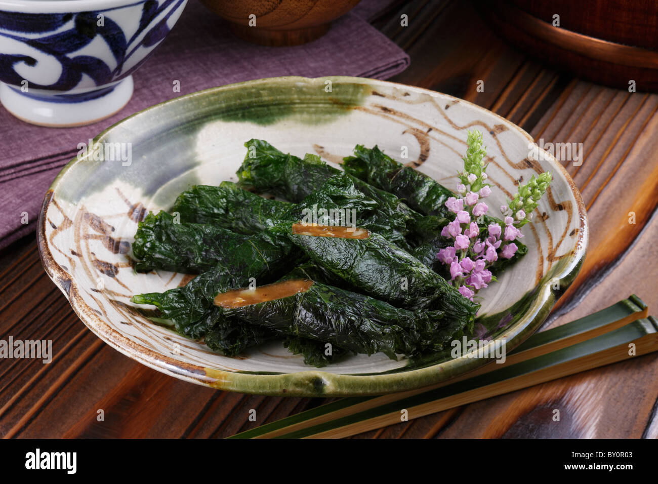 Shiso maki hi-res stock photography and images - Alamy