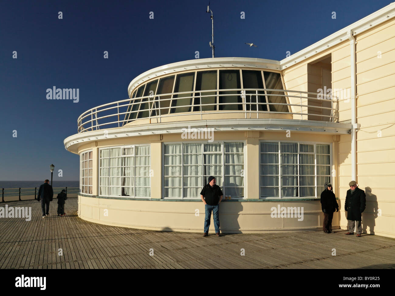 Sunny worthing hi-res stock photography and images - Alamy