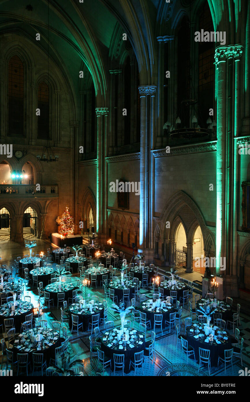 Royal courts of justice london interior hi-res stock photography and ...