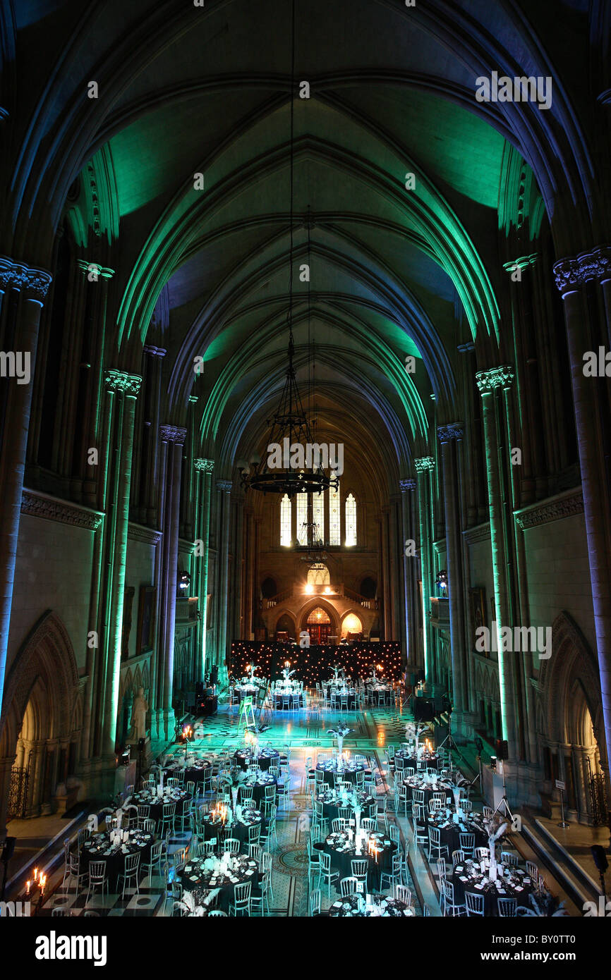 Royal courts of justice london interior hi-res stock photography and ...