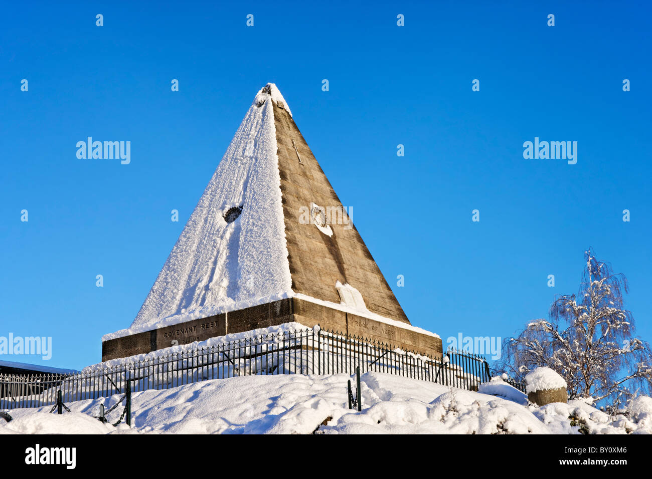 Star pyramid stirling hi-res stock photography and images - Alamy
