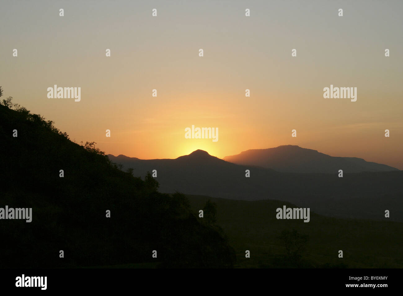 Color of sunset hi-res stock photography and images - Alamy