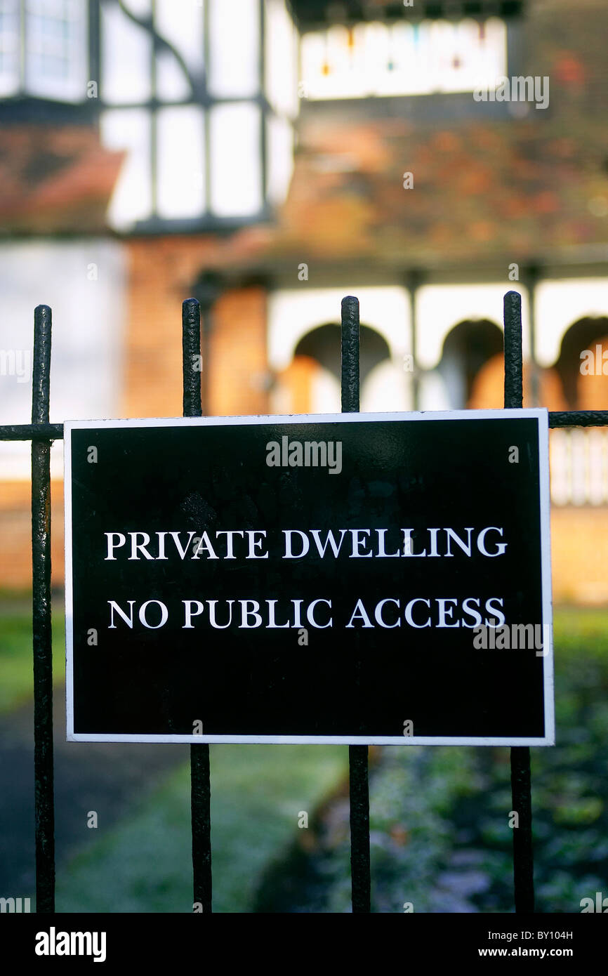 Preventing access hi-res stock photography and images - Alamy