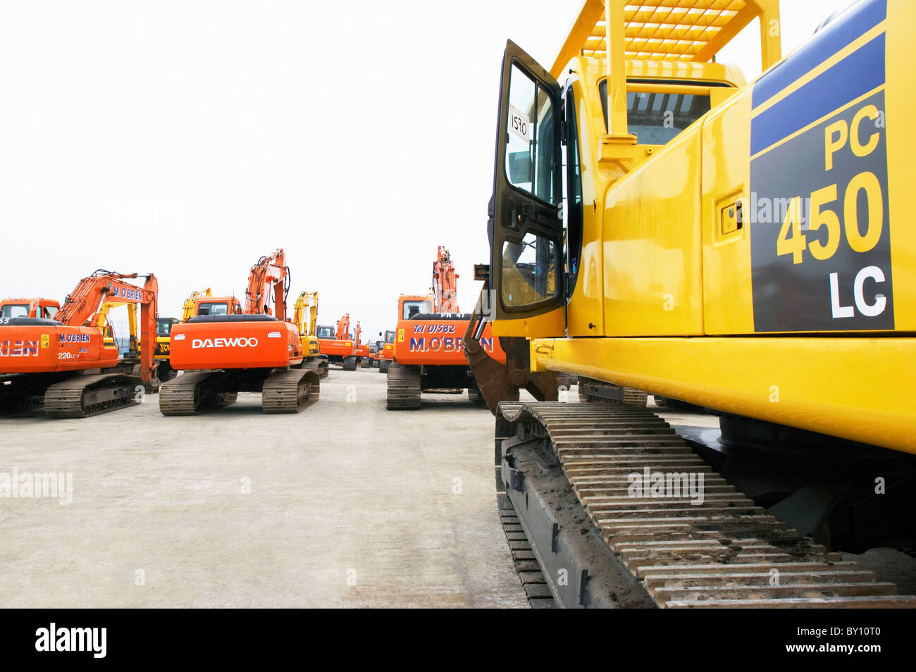 Crawler plants hi-res stock photography and images - Alamy