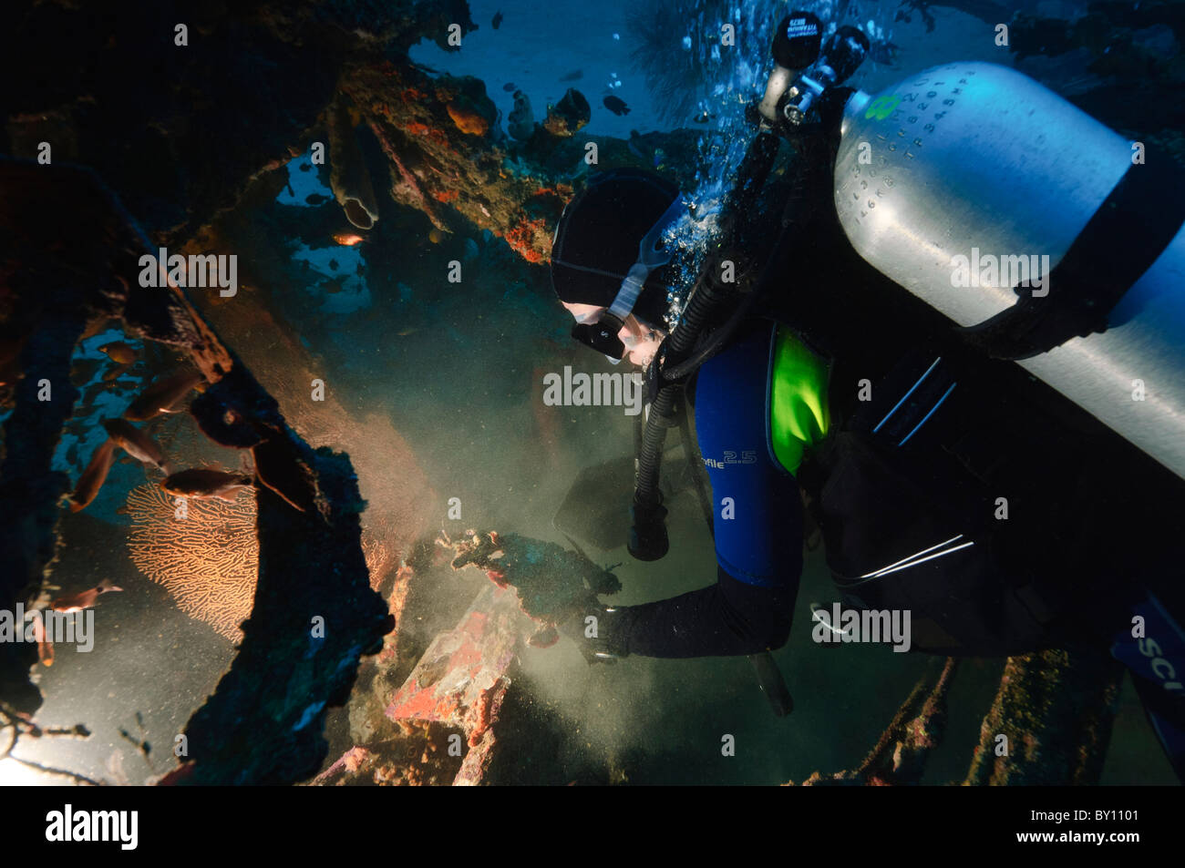 Exploring wreck hi-res stock photography and images - Alamy