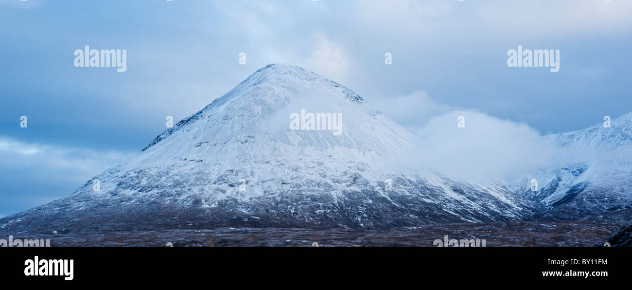 Red cuillin and winter hi-res stock photography and images - Alamy