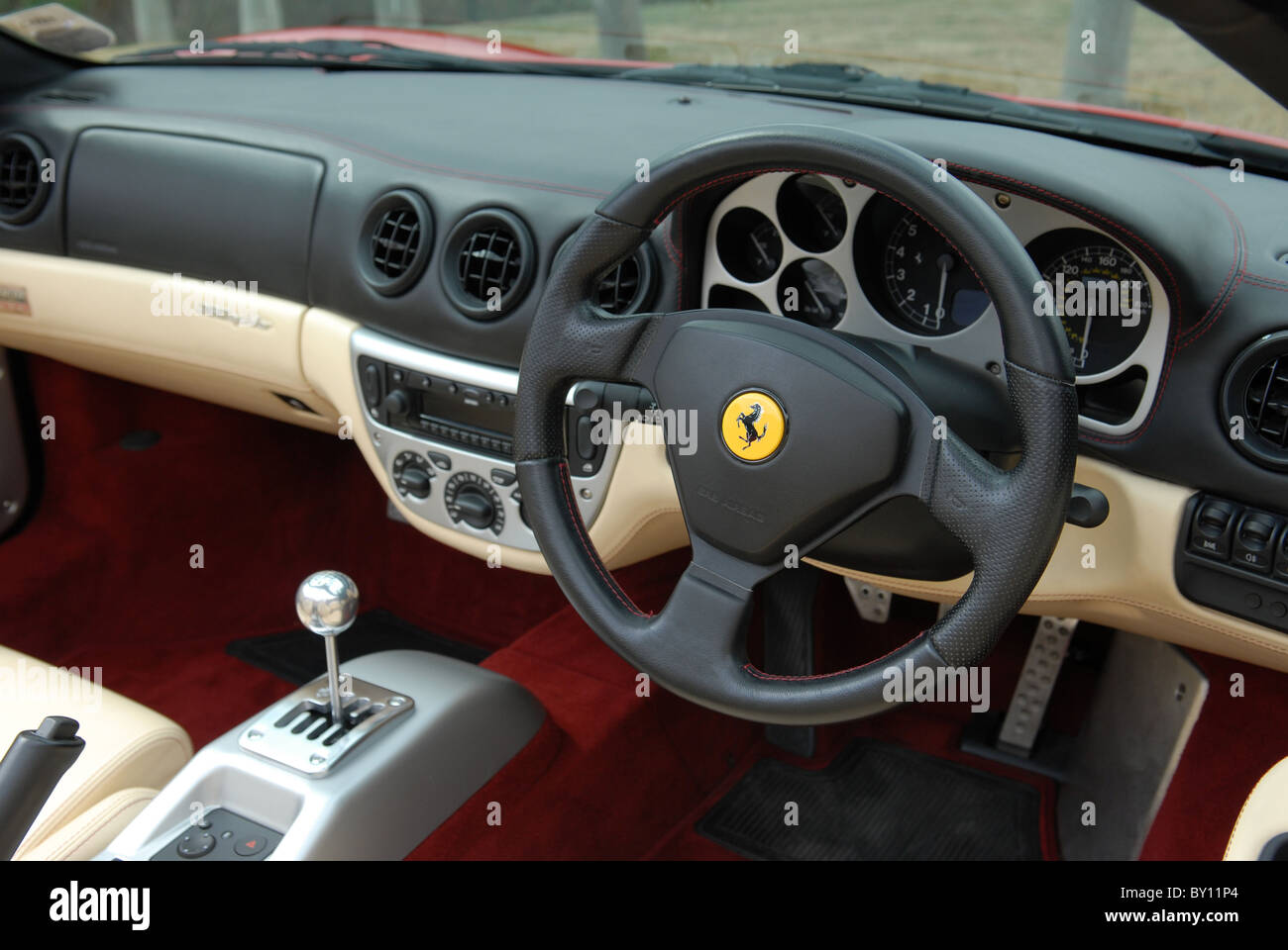 Ferrari steering wheel logo hi-res stock photography and images - Alamy
