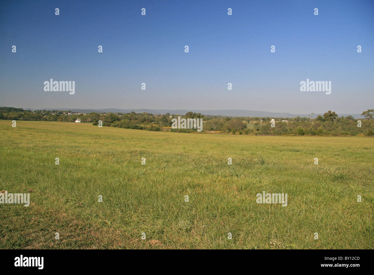 View across Oak Ridge on the Battle of Gettysburg battlefield ...