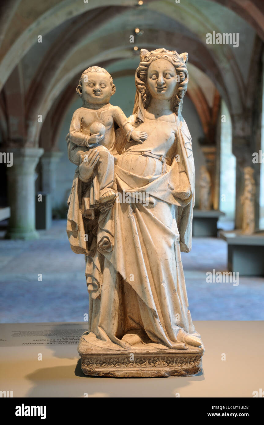Statue vierge hi-res stock photography and images - Alamy