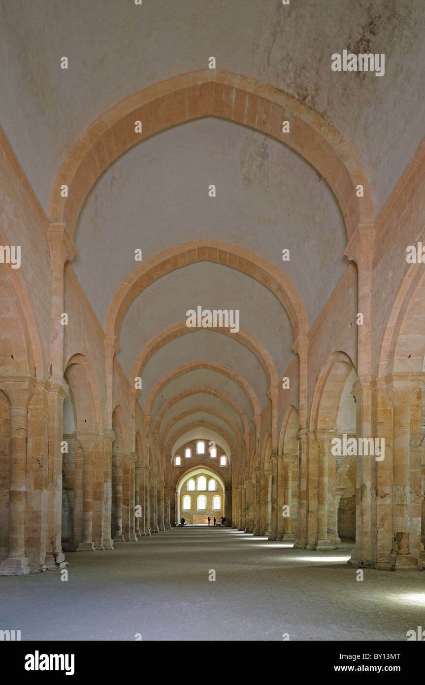 Inside the gothic nave of the Church at Abbaye de Fontenay Abbey ...