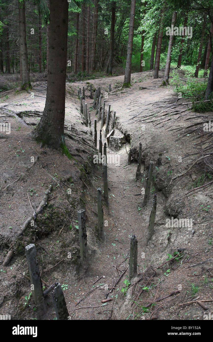 Trench first world war hi-res stock photography and images - Alamy