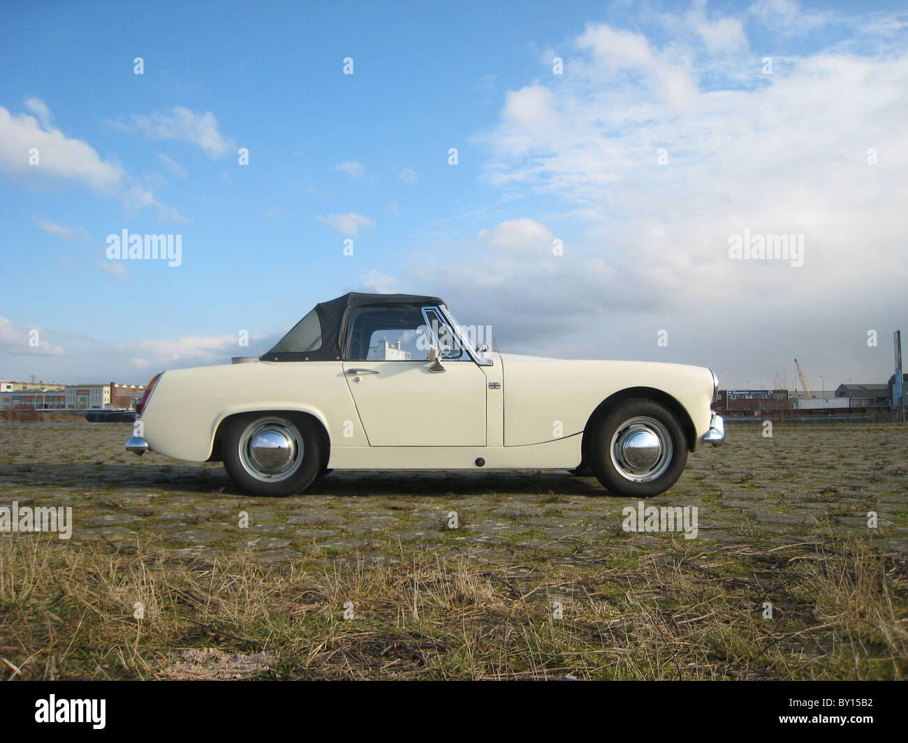 Old English White 1967 MG Midget Mk3 Stock Photo - Alamy