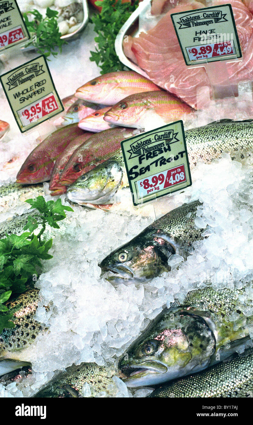 A fishmongers stall in Cardiff Market, Cardiff Stock Photo - Alamy