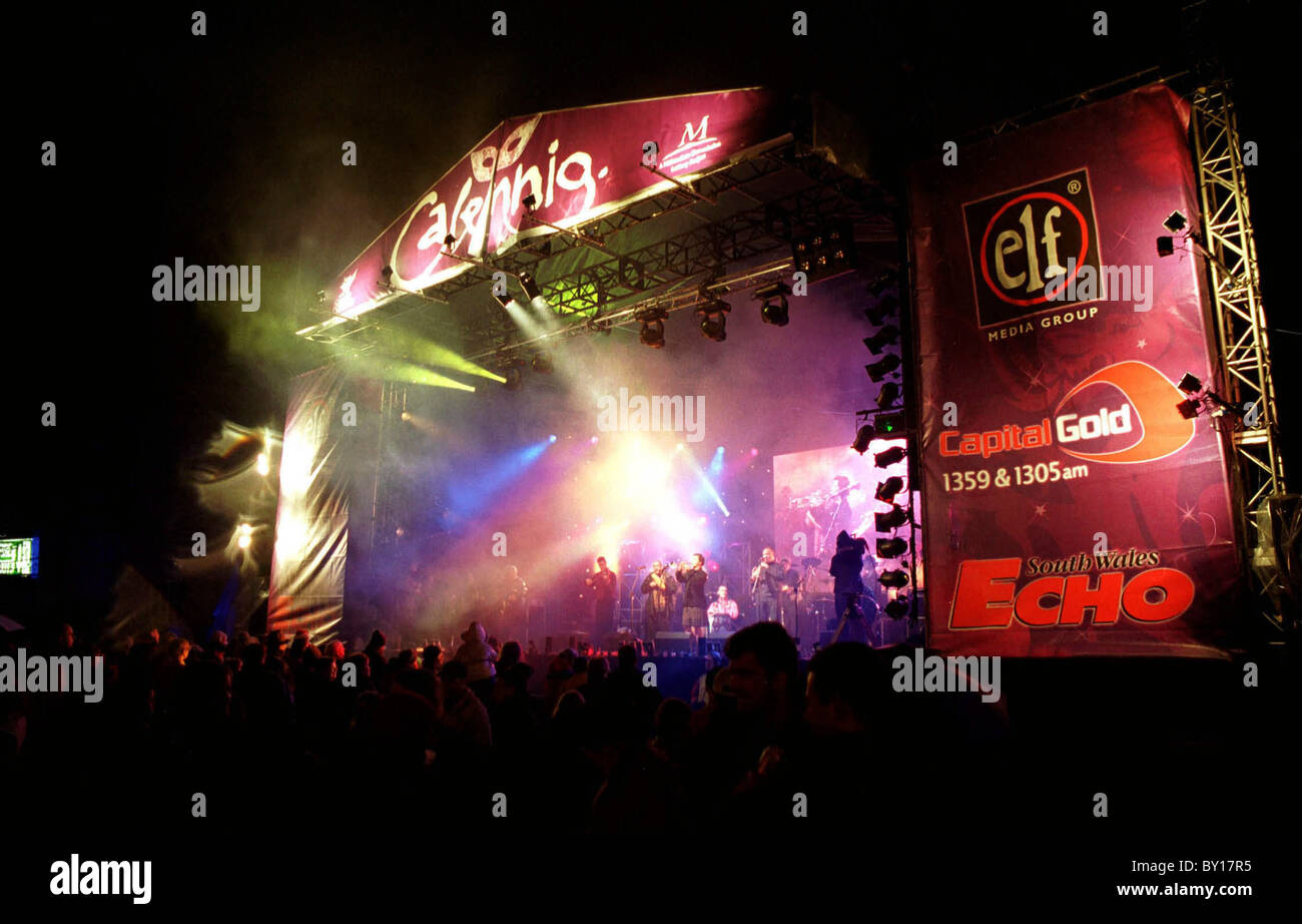 Years and years band hi-res stock photography and images - Alamy