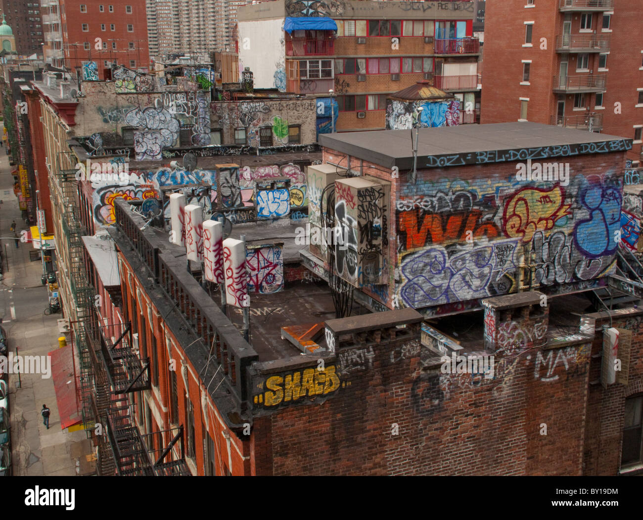 Graffiti art on buildings in New York City Stock Photo - Alamy