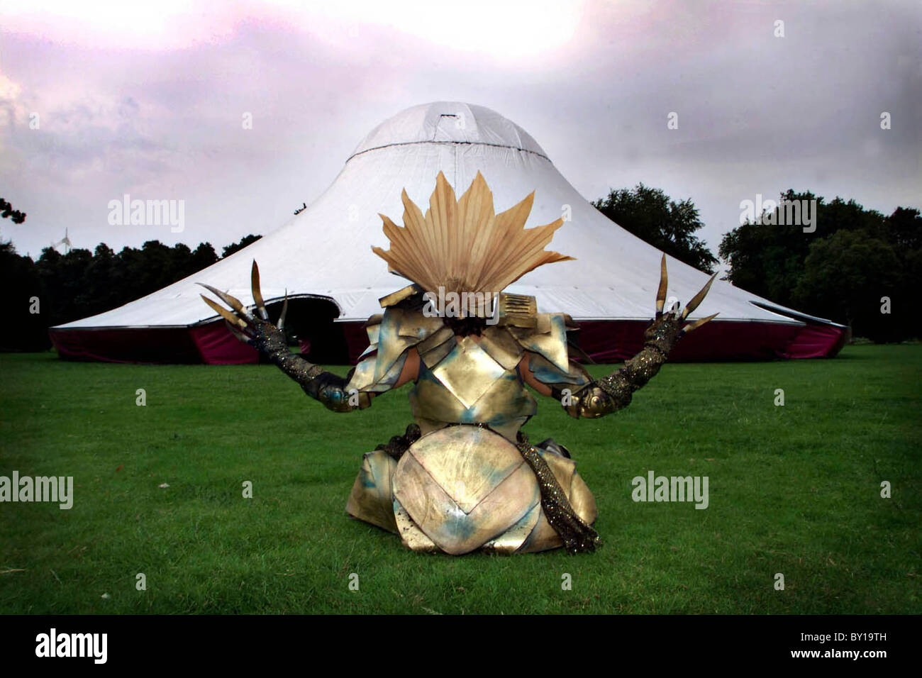 An Alien next to the No Fit State Circus tent Stock Photo - Alamy