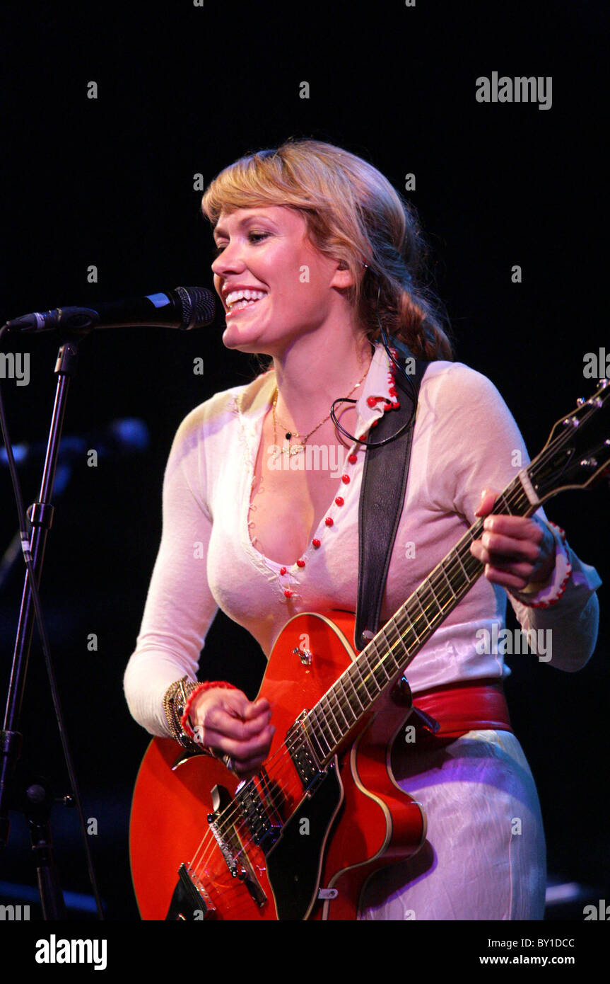 Cerys Matthews performing live at the Big Weekend, Cardiff Stock Photo ...