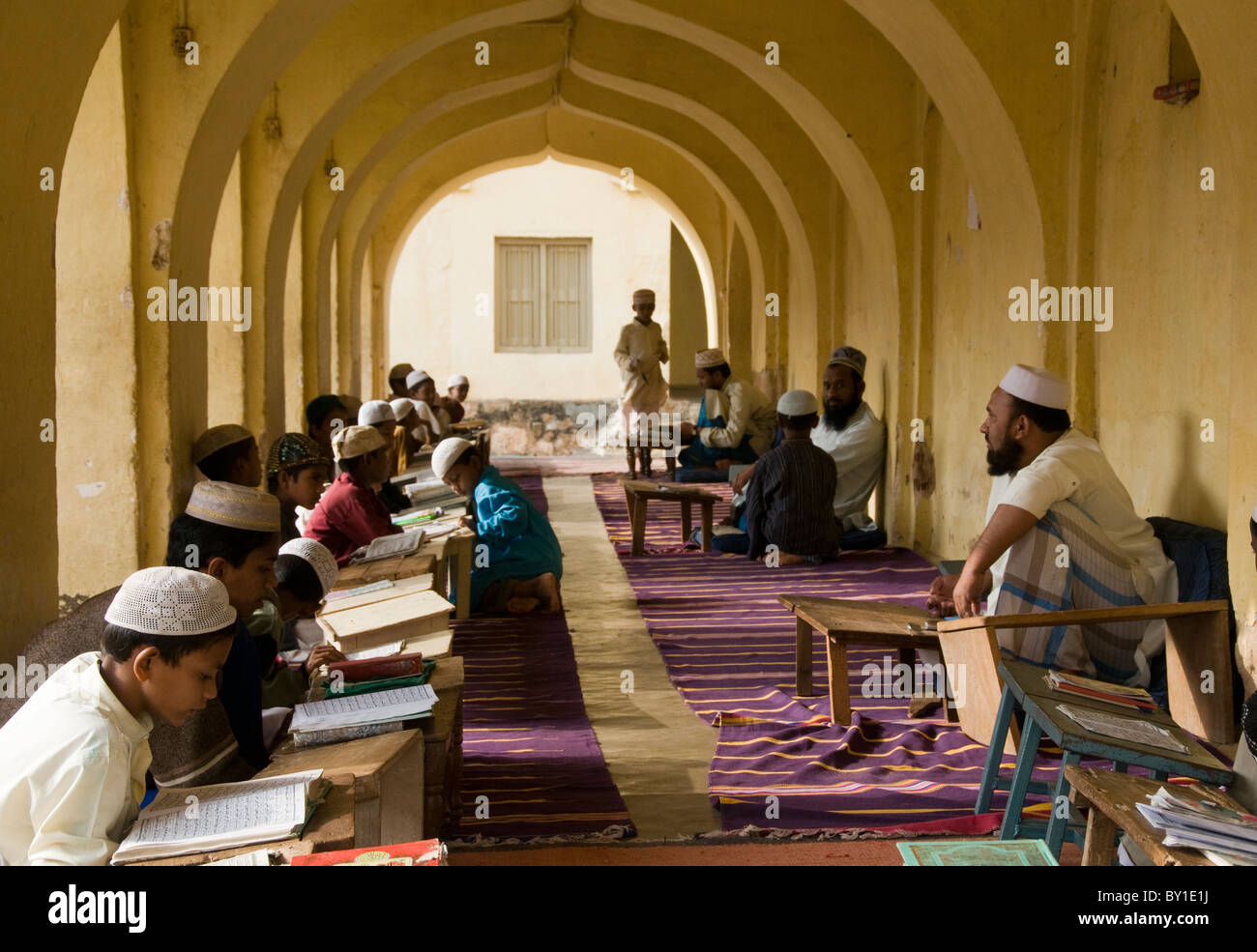 Islamic school boys koran hi-res stock photography and images - Alamy