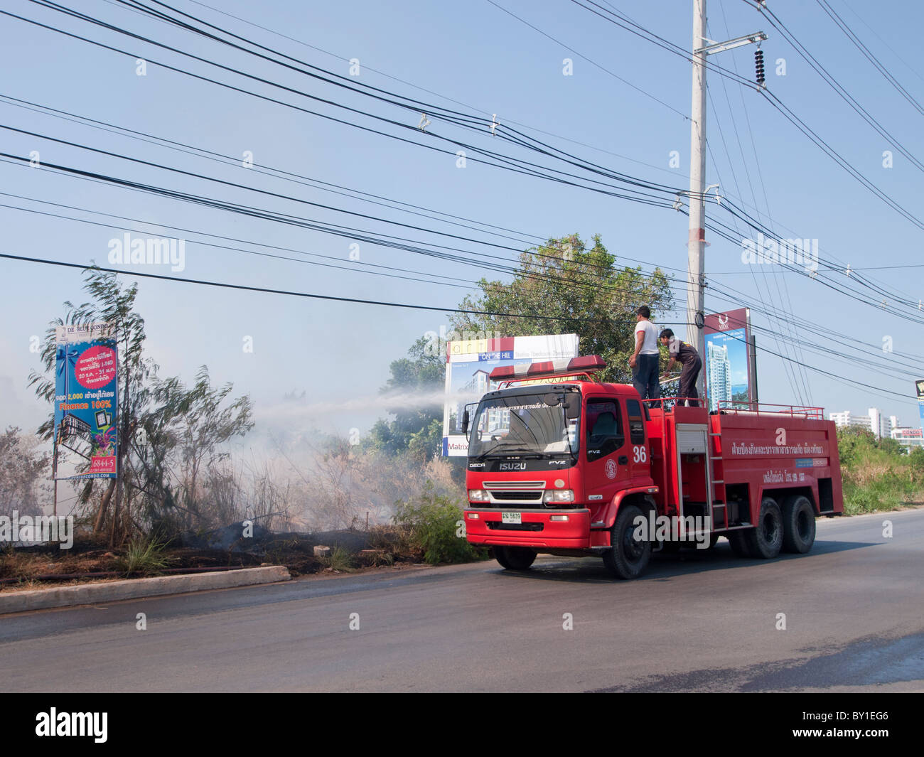 Fireman work hi-res stock photography and images - Alamy