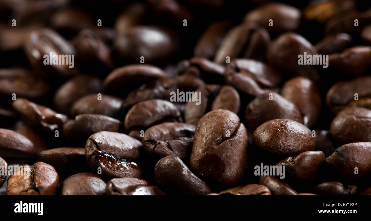 coffee beans texture Stock Photo - Alamy