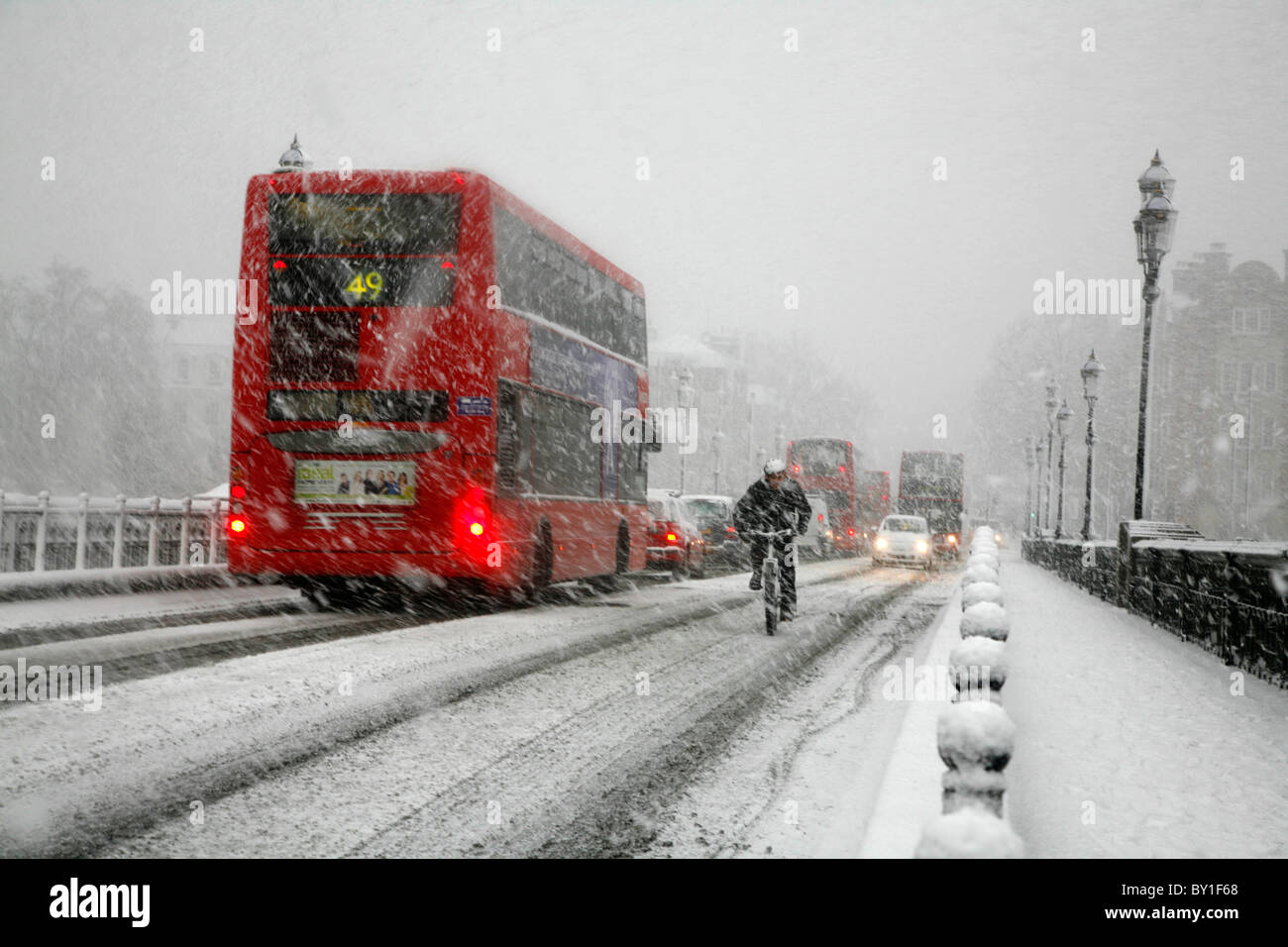 Snow blizzard on Battersea Bridge, Chelsea, London, UK Stock Photo - Alamy