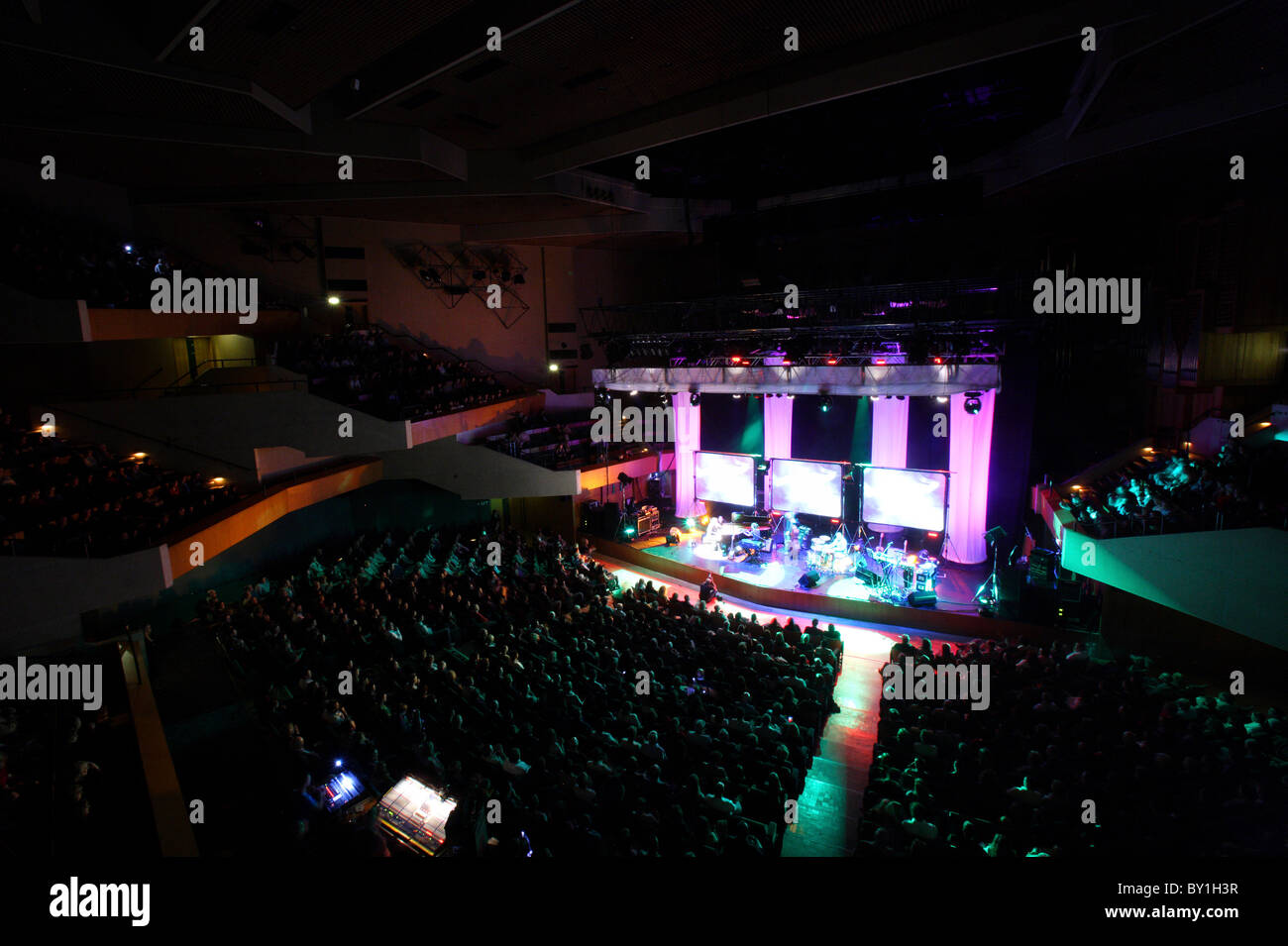 Jamie Cullum performing at St Davids Hall, Cardiff Stock Photo - Alamy