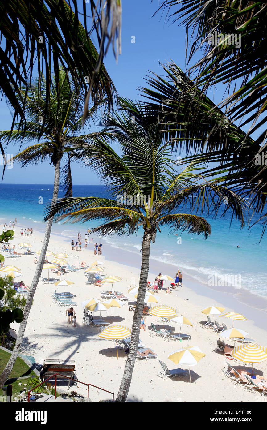 PINK SANDS OF ELBOW BEACH BERMUDA ISLANDS NORTH ATLANTIC OCEAN ELBOW ...