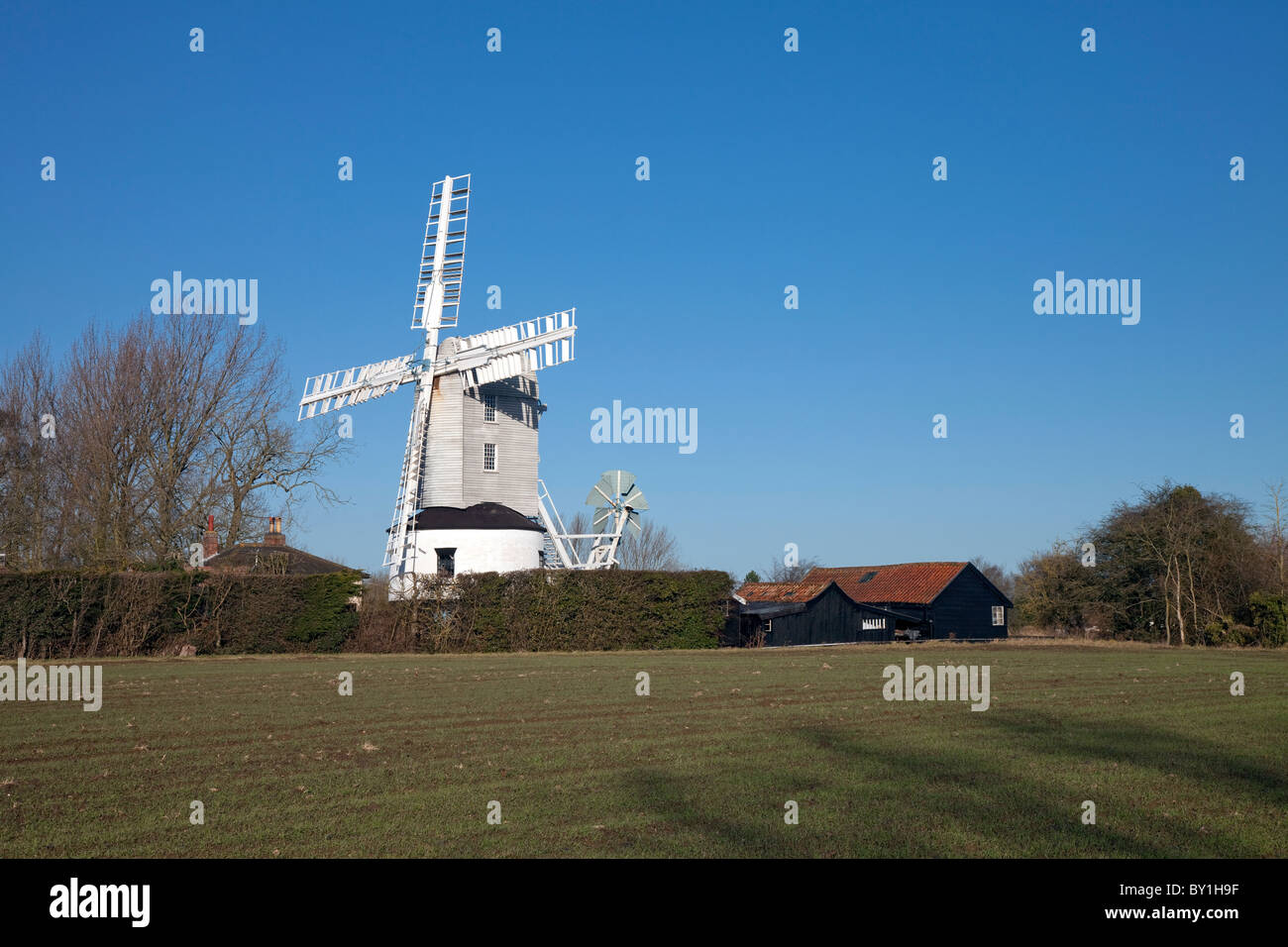Saxted Green Windmill SuffolkSaxted Mill Stock Photo - Alamy
