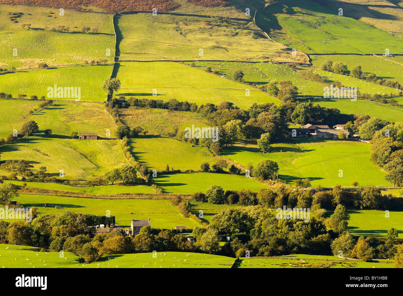 Hope Valley in Peak District National Park Derbyshire England Stock ...