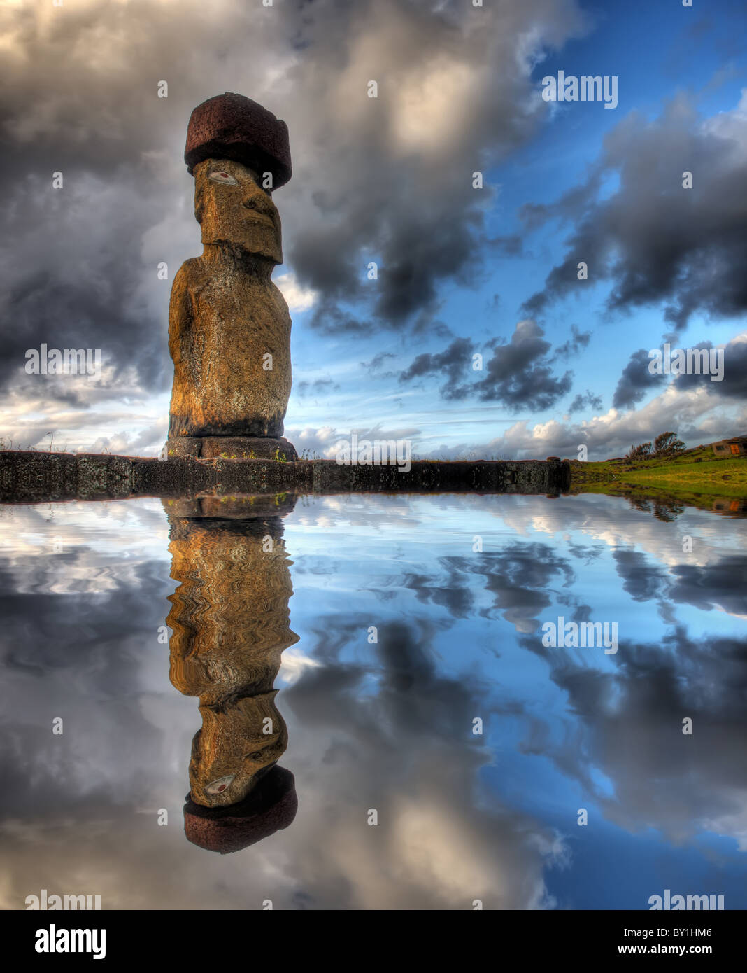 Moai sculptures hi-res stock photography and images - Alamy