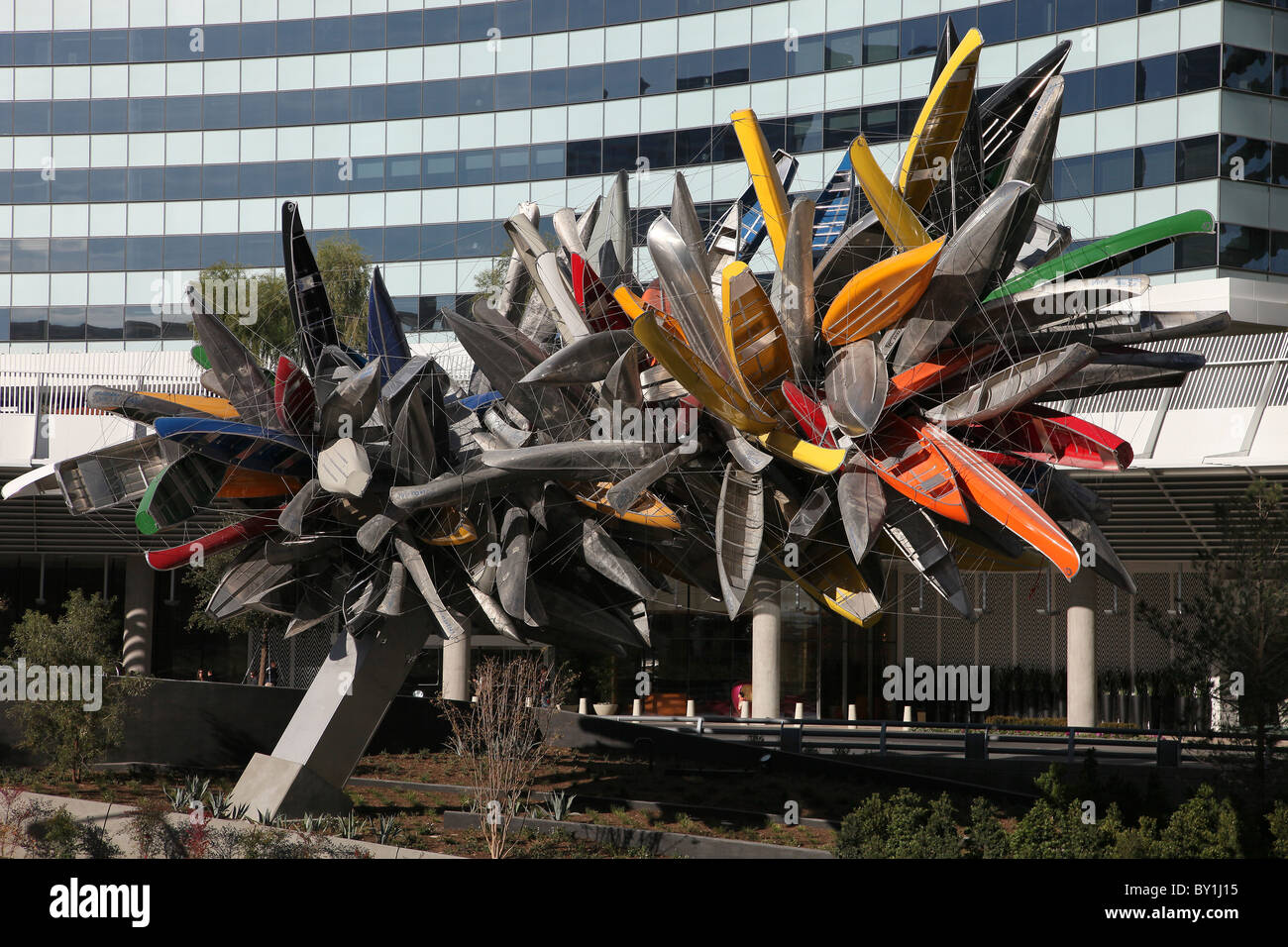 Big edge by nancy rubins hi-res stock photography and images - Alamy