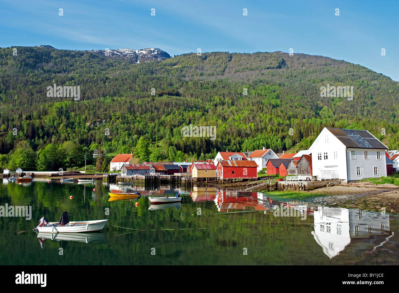 Lusterfjord hi-res stock photography and images - Alamy