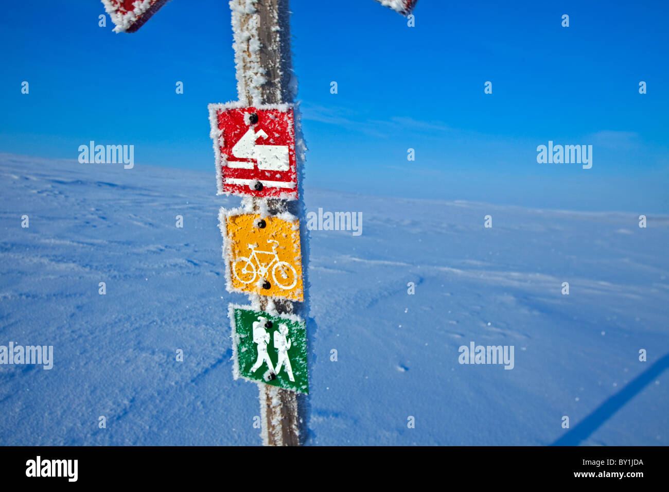 Arctic circle sign hi-res stock photography and images - Alamy