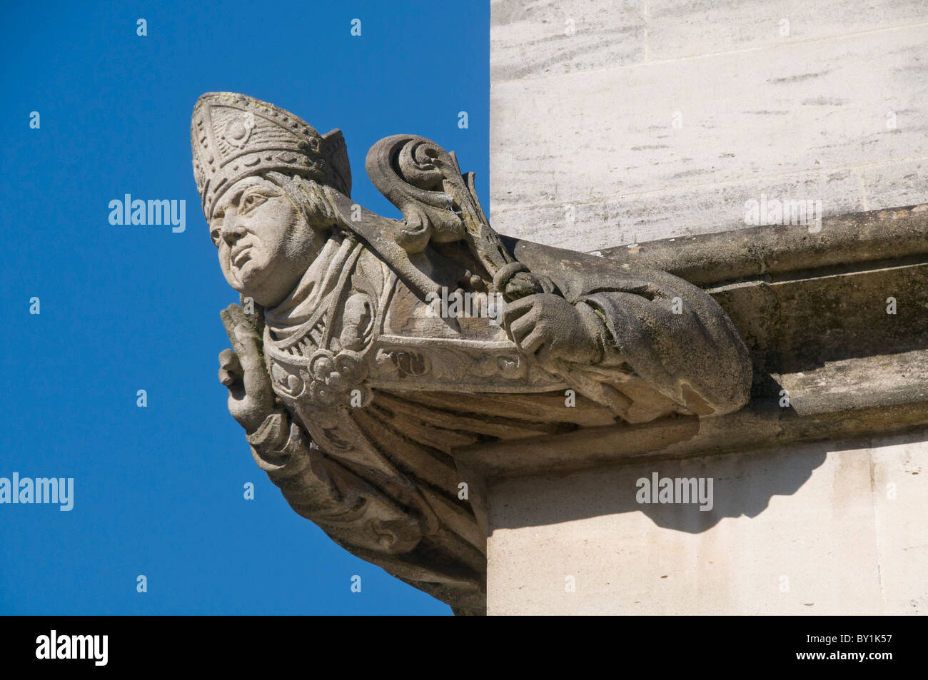 Magdalen college statue oxford hi-res stock photography and images - Alamy