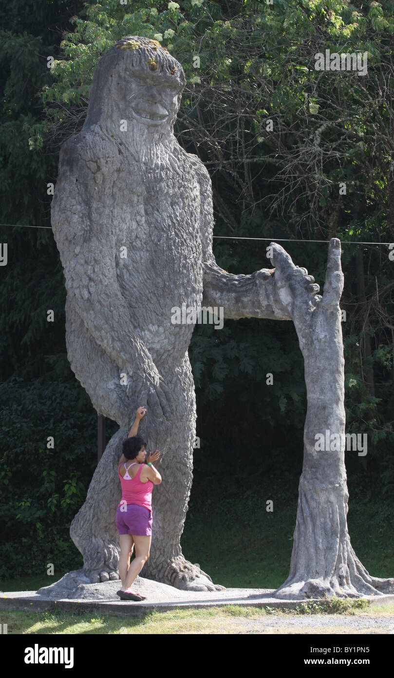 Bigfoot statue near Mount St. Helen's Sasquatch Yeti folklore legend ...