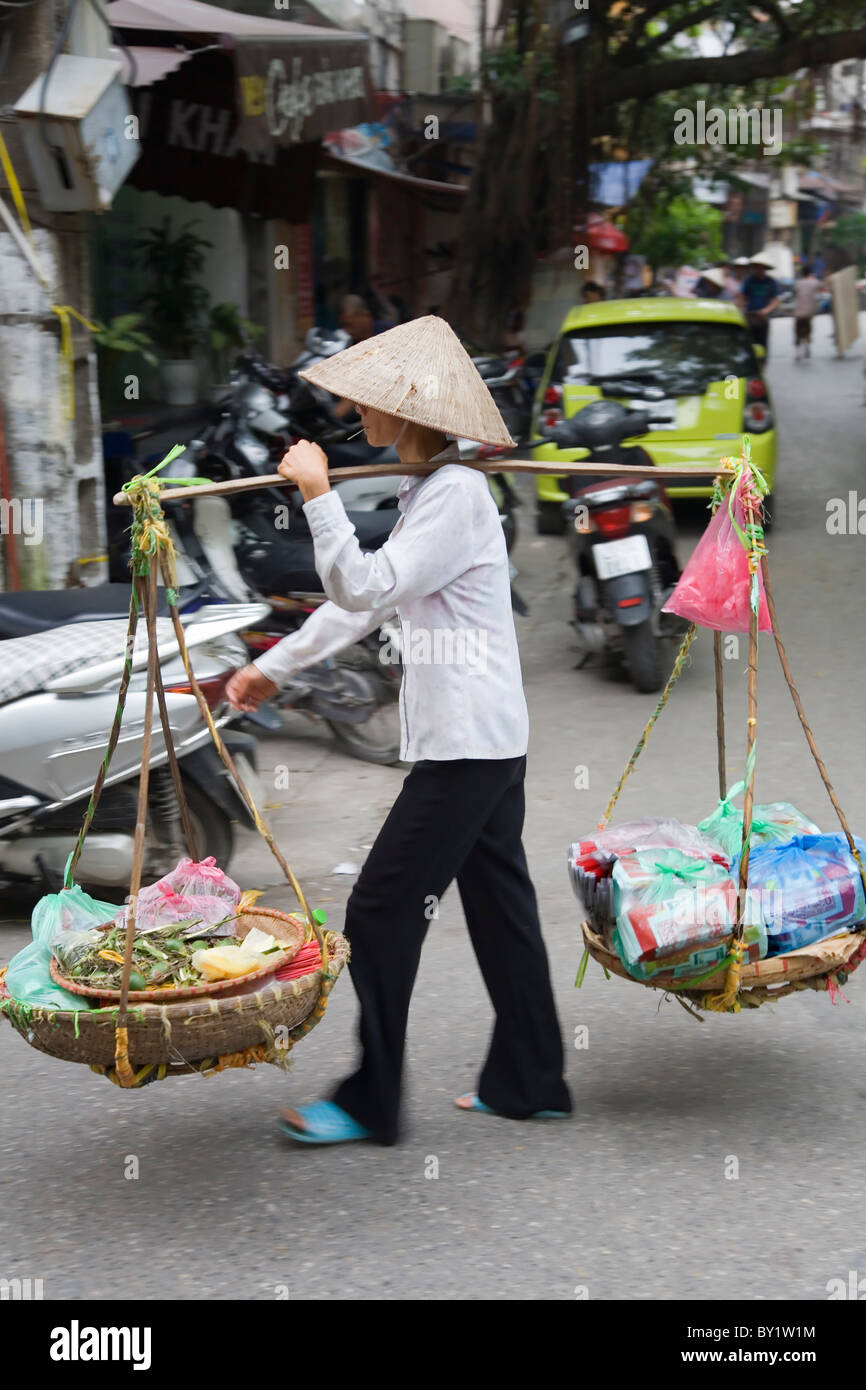 hawker in a street. Hanoi, Vietnam Stock Photo - Alamy