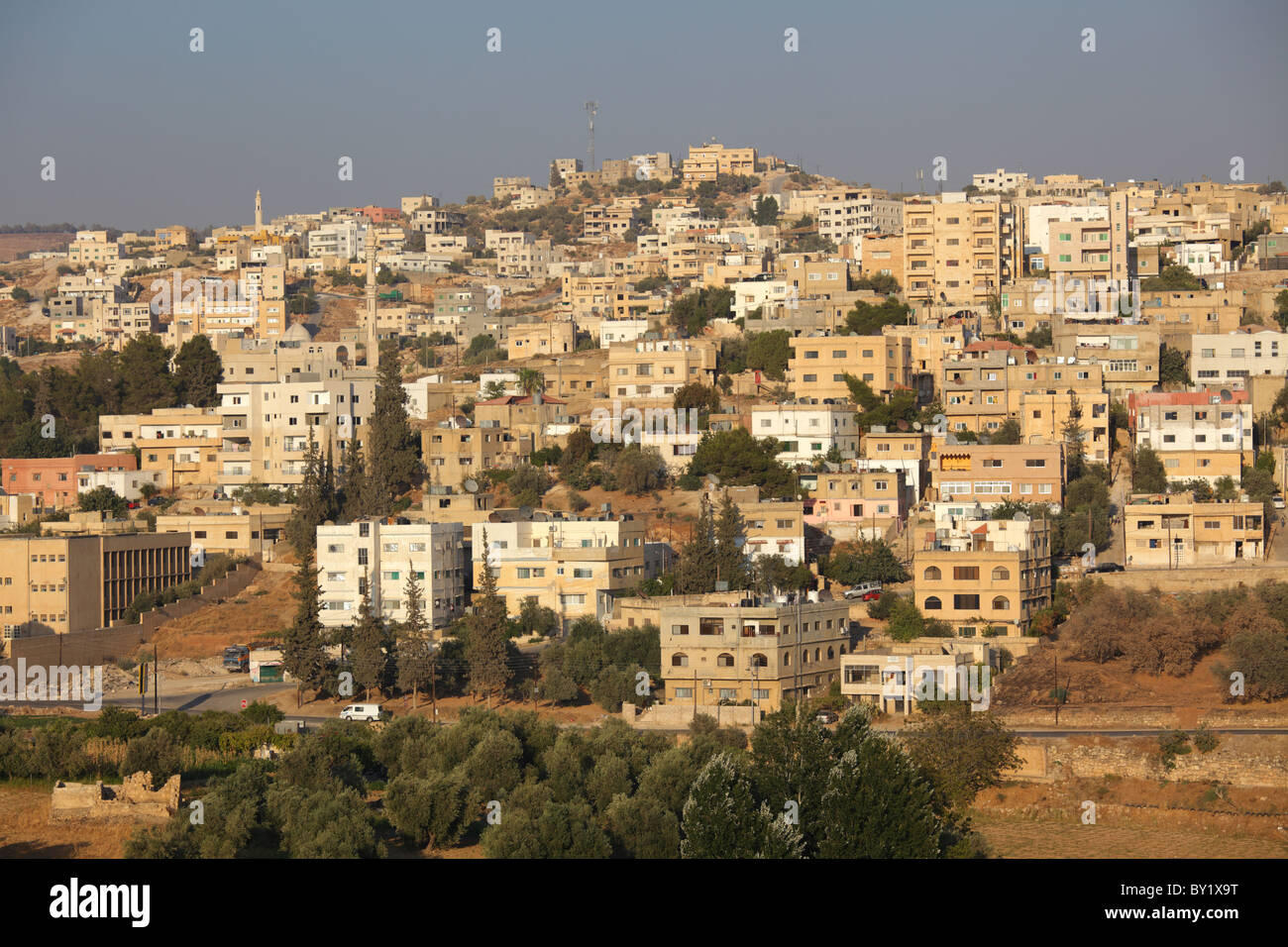 Jerash modern city, Jerash Jordan Stock Photo - Alamy