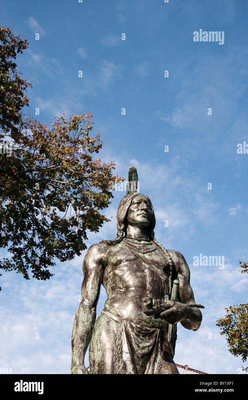 Statue of Indian Chief Massasoit in the lovely town of Plymouth ...