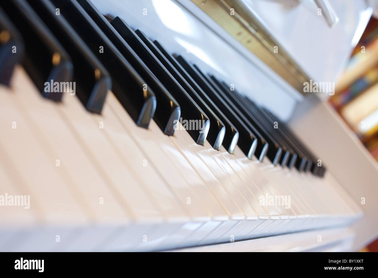 Up close piano keys hi-res stock photography and images - Alamy