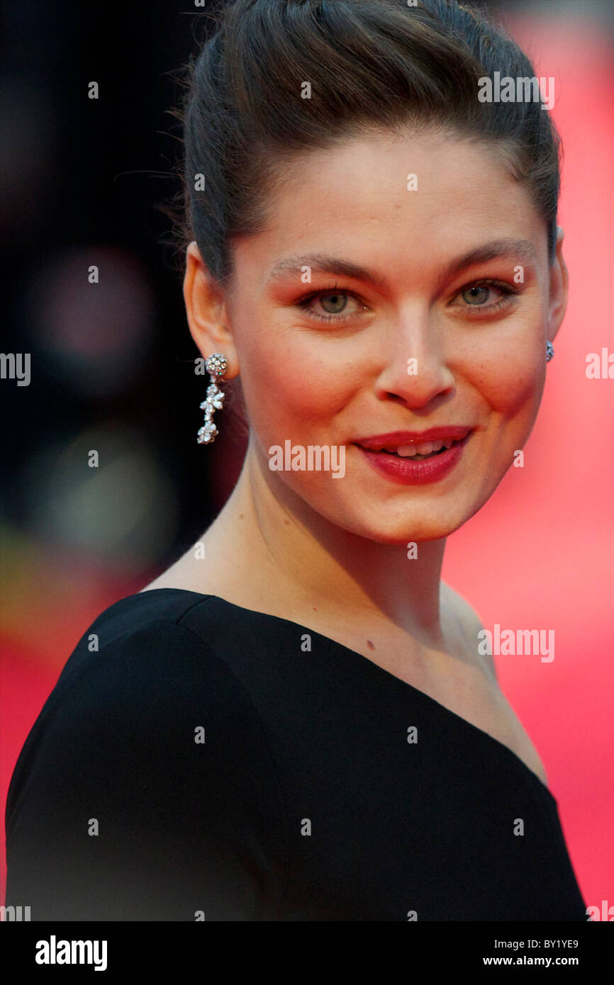 Actor Luke Treadaway attends the world premiere of "The Clash of the ...